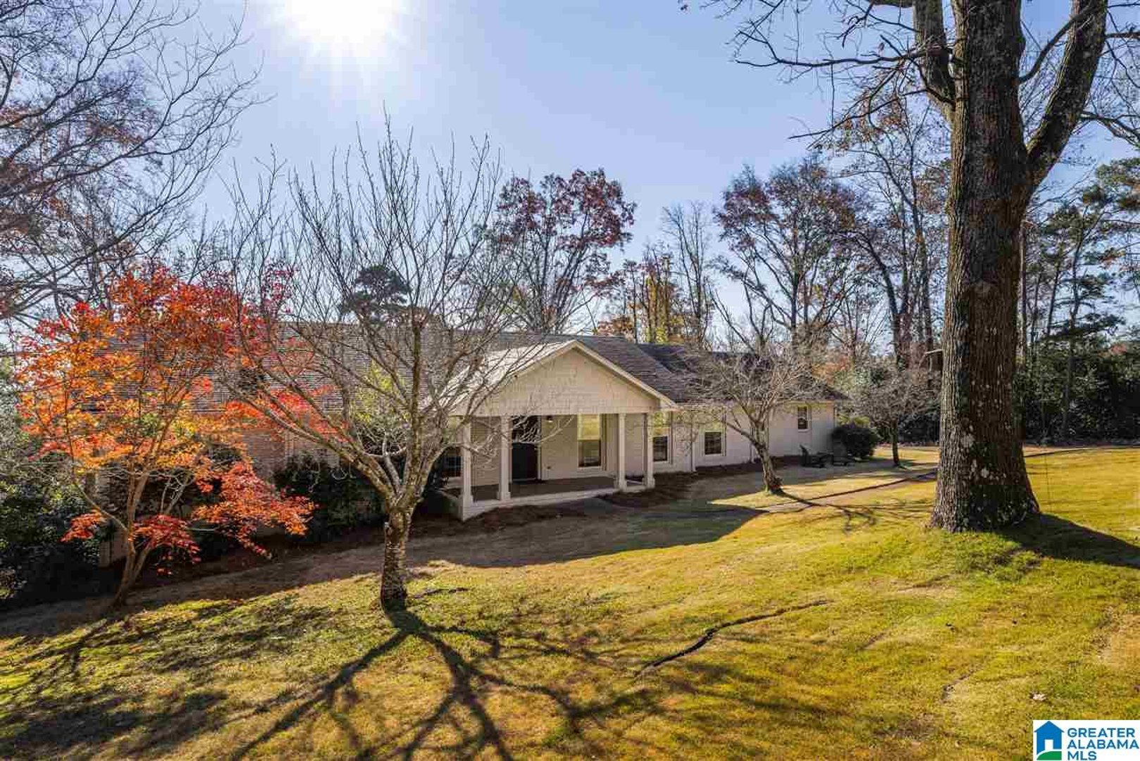 3565 SPRING VALLEY ROAD | Ray & Poynor