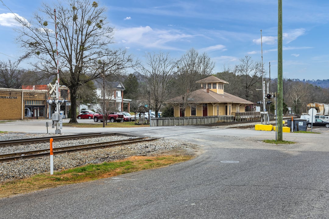 Houses for Sale in Leeds, AL | Ray & Poynor